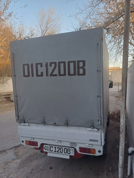 Srochno labo sotiladi.