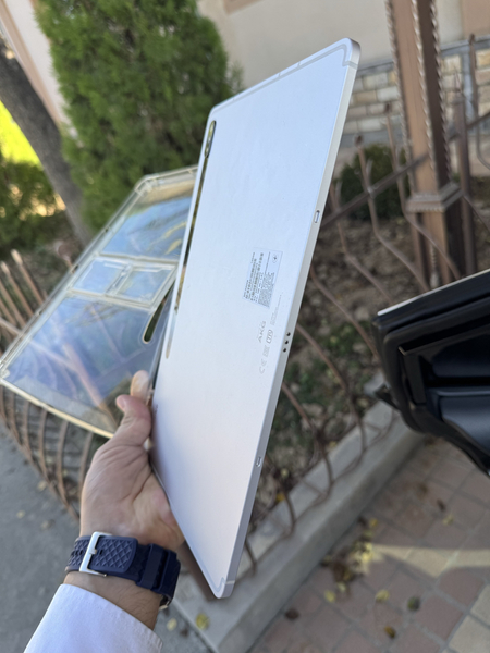 Продается планшет tab S8 plus 128