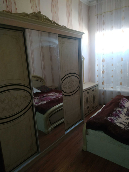 3х комн. Вокзал.1 этаж. city center apart. 1 floor, 3 rooms