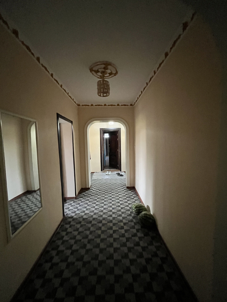 Qoyliq Massiv 5 ARZONGA 6 xona 145M2