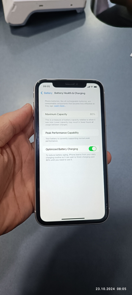 iPhone Xr Sotiladi