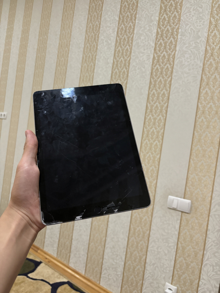 Ipad air 2 на запчасть