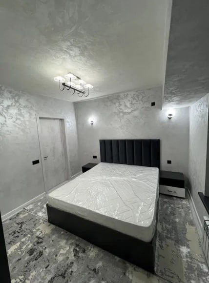 ШРуставели  1в2/4/4 Кирпич Балк2*6м² Общ пл42м²