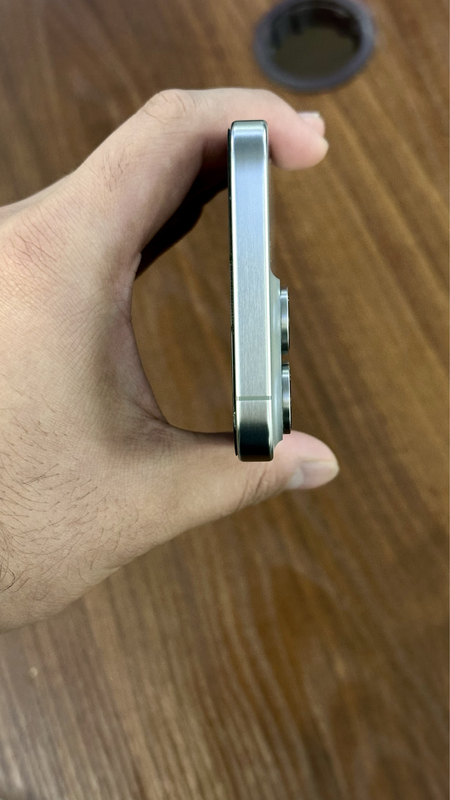 IDEAL iPhone 15 Pro Max 256GB