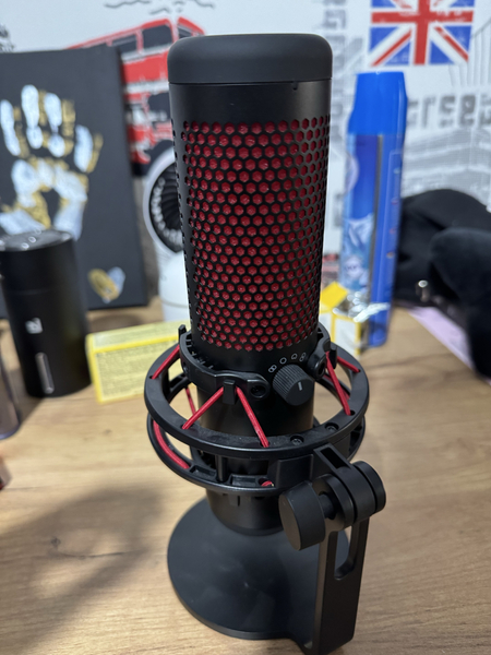 Микрофон HyperX QuadCast