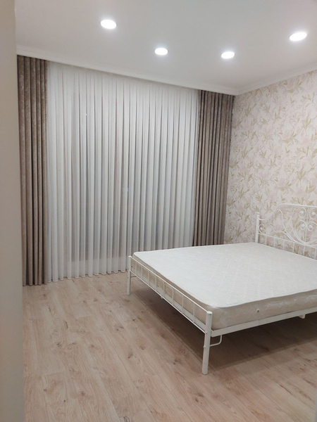 Очень срочно продаётся 3х-комнатная 112м2 Банкрвскмй, ул. Садык Азимов