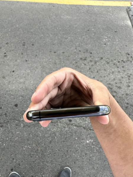iPhone 11pro 64gb