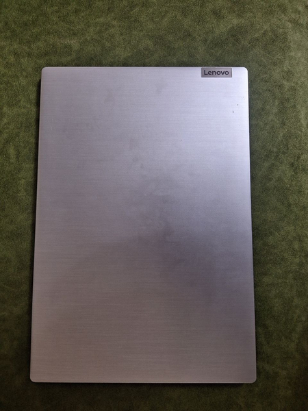 Lenovo IdeaPad 3 i5 10-avlod 8 GB/ 1 TB