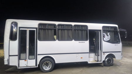 Isuzu NP26 yili 2013