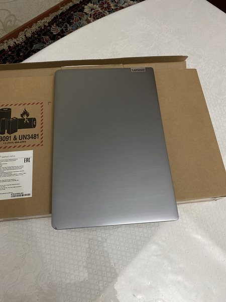 Notebook Lenovo Ideapad 3 15ITL6
