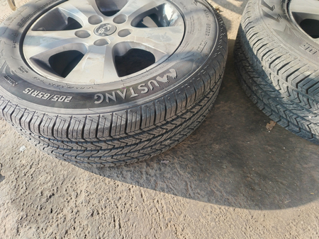Продам диски с шины 205/65 R15