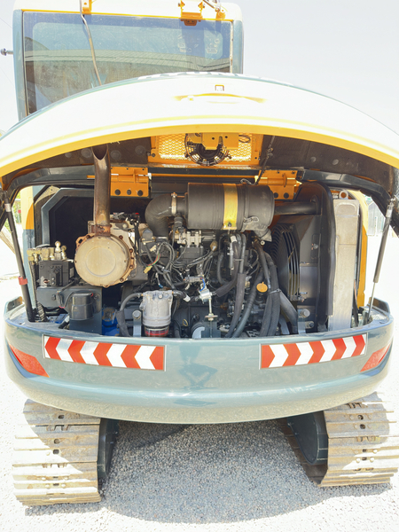 Hyundai mini 60 ekskovator 2016 yil 8300ishlagan koreadan yaqinda keld