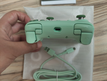 Совершенно новый, 8bitdo Ultimate 2C проводной игровой контроллер.