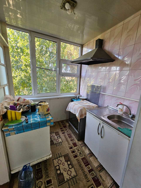 3 xonali 85m² 2-qavat uy sotiladi