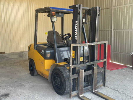 ПРОДАМ Кара Shantui 30 шкалад нархга