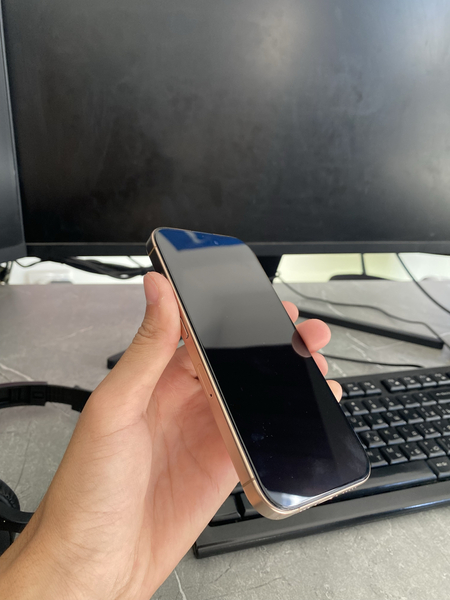 Iphone 16 pro 128gb desert titanium simkartali ideal