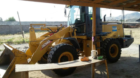 Фронтальный погрузчик XCMG LW300KN ковш 1,8 куб в идеальном состоянии