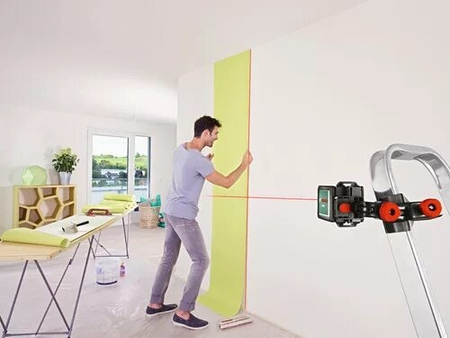 Лазерный нивелир Bosch Quigo Plus со штативом 7м