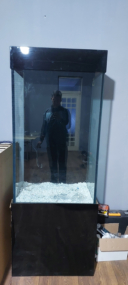 Аквариум башня ойнаси кали 19 мм ойнадан енги ишлатилмади