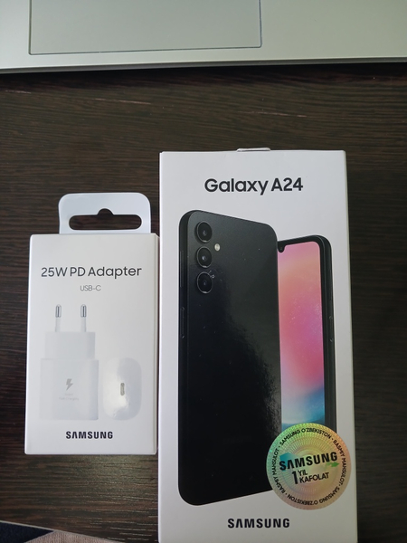 Samsung Galaxy A24 + Orginal 25w adapter