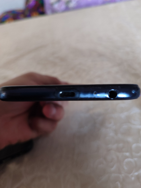 Samsung J4+ telefon