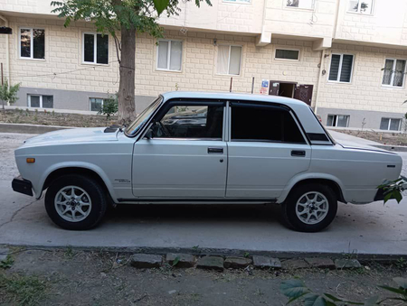 Vaz yaxshi moshincha
