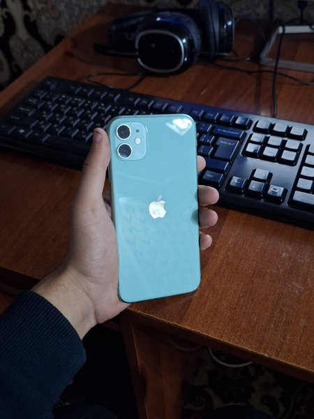 Iphone 11 с гарантие