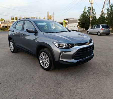 Tracker 2 LTZ  mokrey svet sotiladi srochne