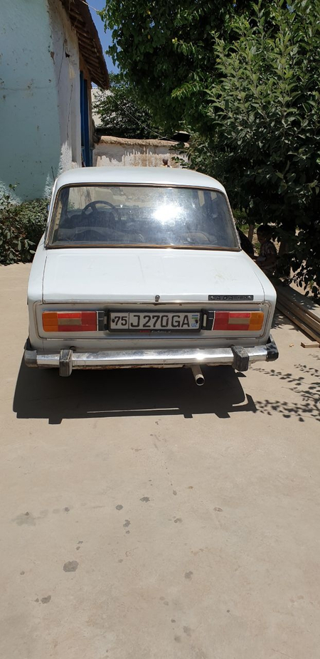 Vaz 2106 sotiladi
