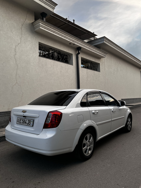 Chevrolet Gentra полная позиция, элегант плюс