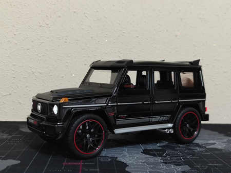 Железная машинка Гелик Ваген Brabus AMG модель 1:18 - Доставка
