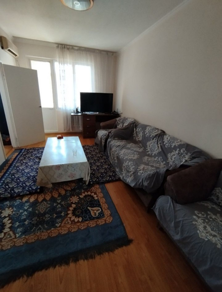 На 12 квартале Чиланзарского района продается квартира. 3/3/4