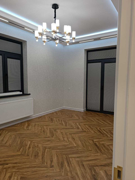 продается шикарная квартира 2/2/5 в авиагородке