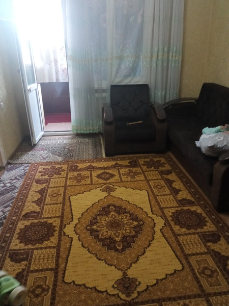 2 xonali kvartirani 1 xonasi ijaraga beriladi