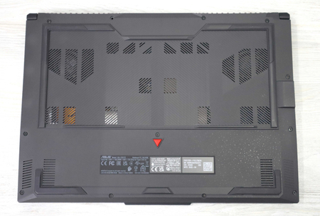 ASUS TUF Dash F15/i7-12650H/16GB DDR5/512GB SSD/GeForce RTX 3070 - 8GB