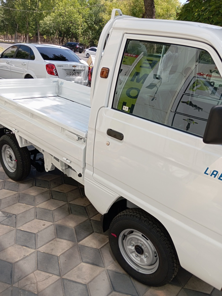 Labo nasiya savdoga beriladi 4000$ boshiga 450$ 13 oy ga