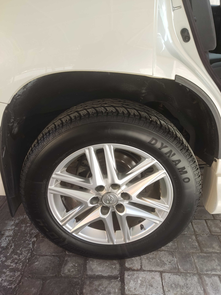 Toyota Land Cruiser 150