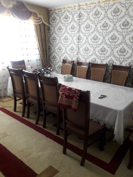 Qoyliq masiv 6da 6xonali dom sotila