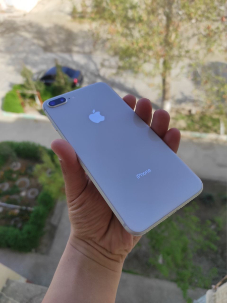 Iphone 8+ ideall