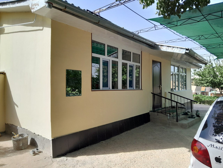 Uy hovli sotiladi 40 sotik 45000$