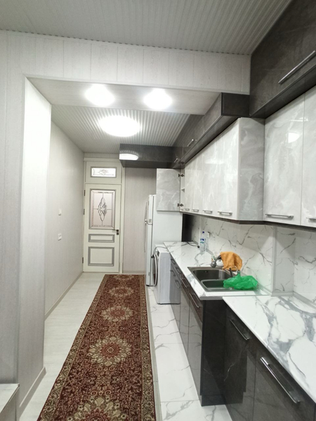 Medgaradok 3/2/5 balkon 2/6 evro remont mebil tehnikasi bn sotiladi