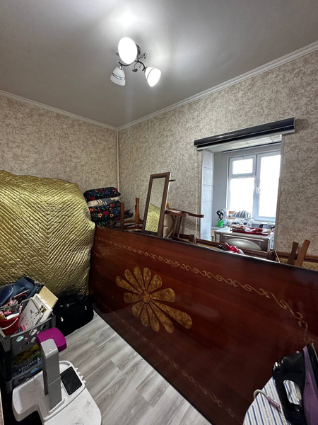 Feruza kvartira sotiladi 2/3/4 balkon 1.5x3 ipoteka xizmatlari mavjud