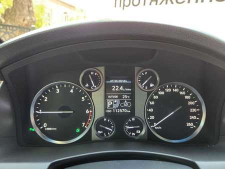 Мощный LEXUS LX570 c прозрачной историей