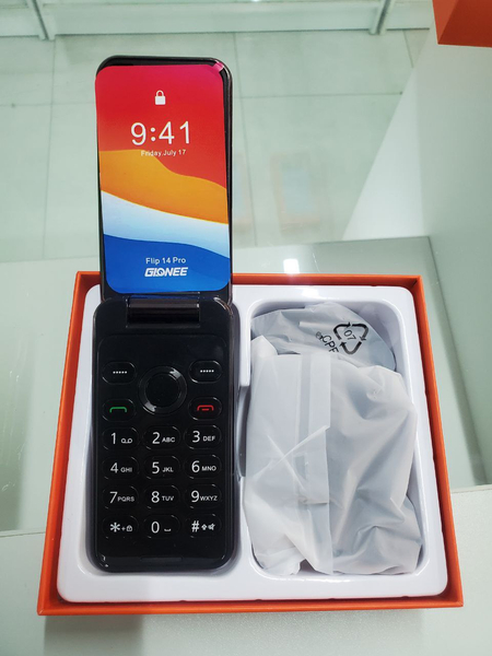 Geonee 4 ta sim  sotiladi