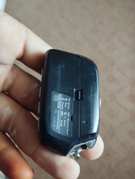Megicar 905-906 pulit sotiladi