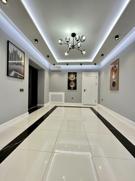 ПРОДАЁТСЯ  и СДАЁТСЯ 
ЕВРО ОФИС
#Яккасарайский район 
#офис (мост МУКИ