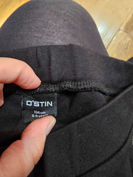 Продам джинсы для девочки
