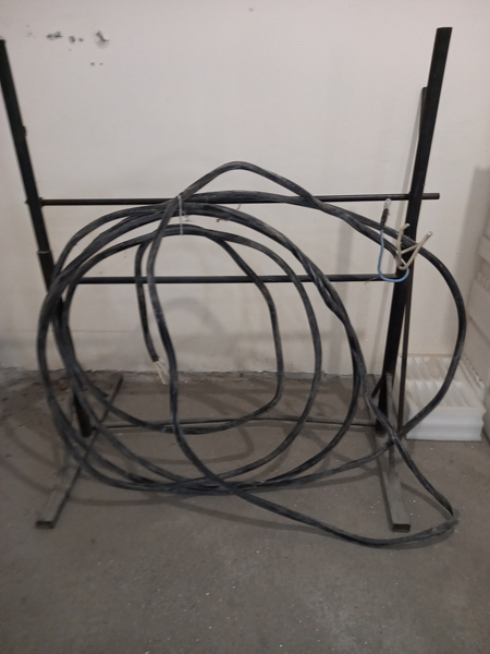 Kabel alyumin sotiladi.