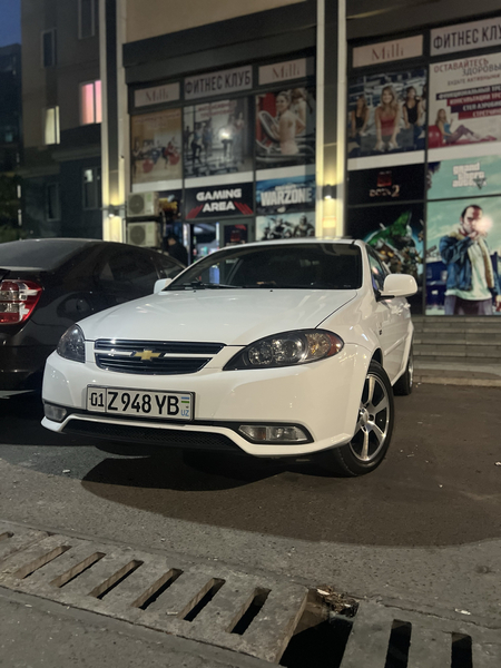 Jentra lacetti gentra lasetti