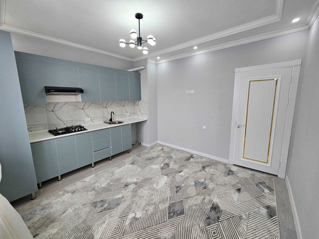 2 xonali 70m² 3-qavat sotiladi.